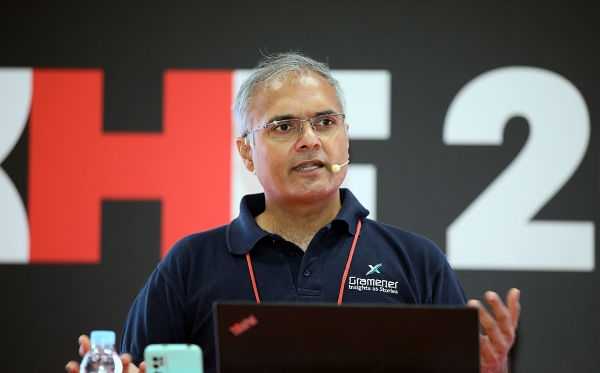 [in-터뷰] “병원의 AI 활용·빅데이터 분석, 선택이 아니라 생존 위한 필수"