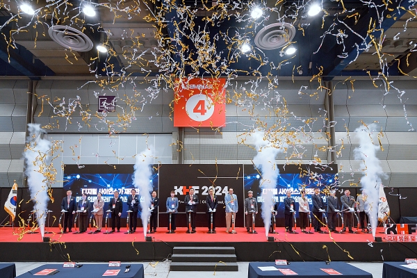 [KHF 2025] KHF 혁신상, 의료·헬스테크 혁신기업 10곳 선정